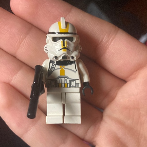 Lego | Toys | Lego Star Wars Clone Trooper Episode 3 Yellow Markings ...
